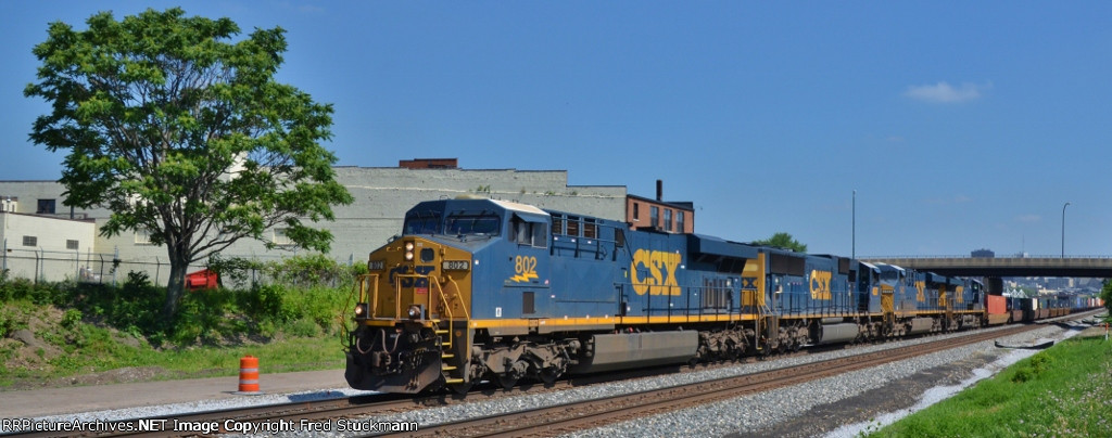 CSX 802